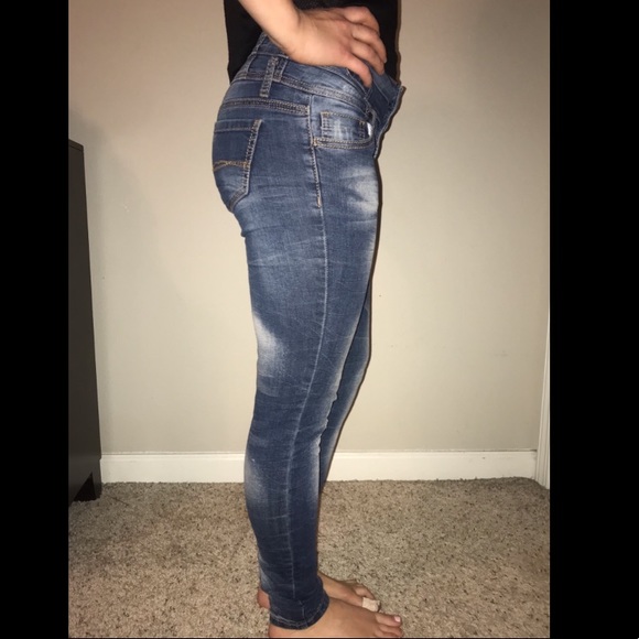 Hot Kiss | Jeans | Skinny Jeans With Three Buttons Read Description ...